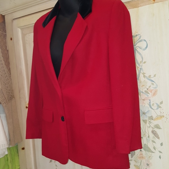 Jackets & Coats | Like New Vintage Jennifer Moore Suit Jacket Red ...